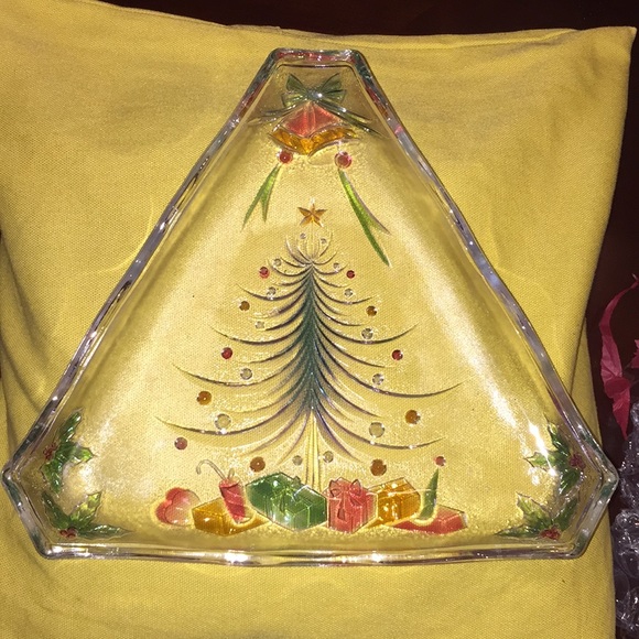 Holiday | 12 Tall Triangular Platter | Poshmark